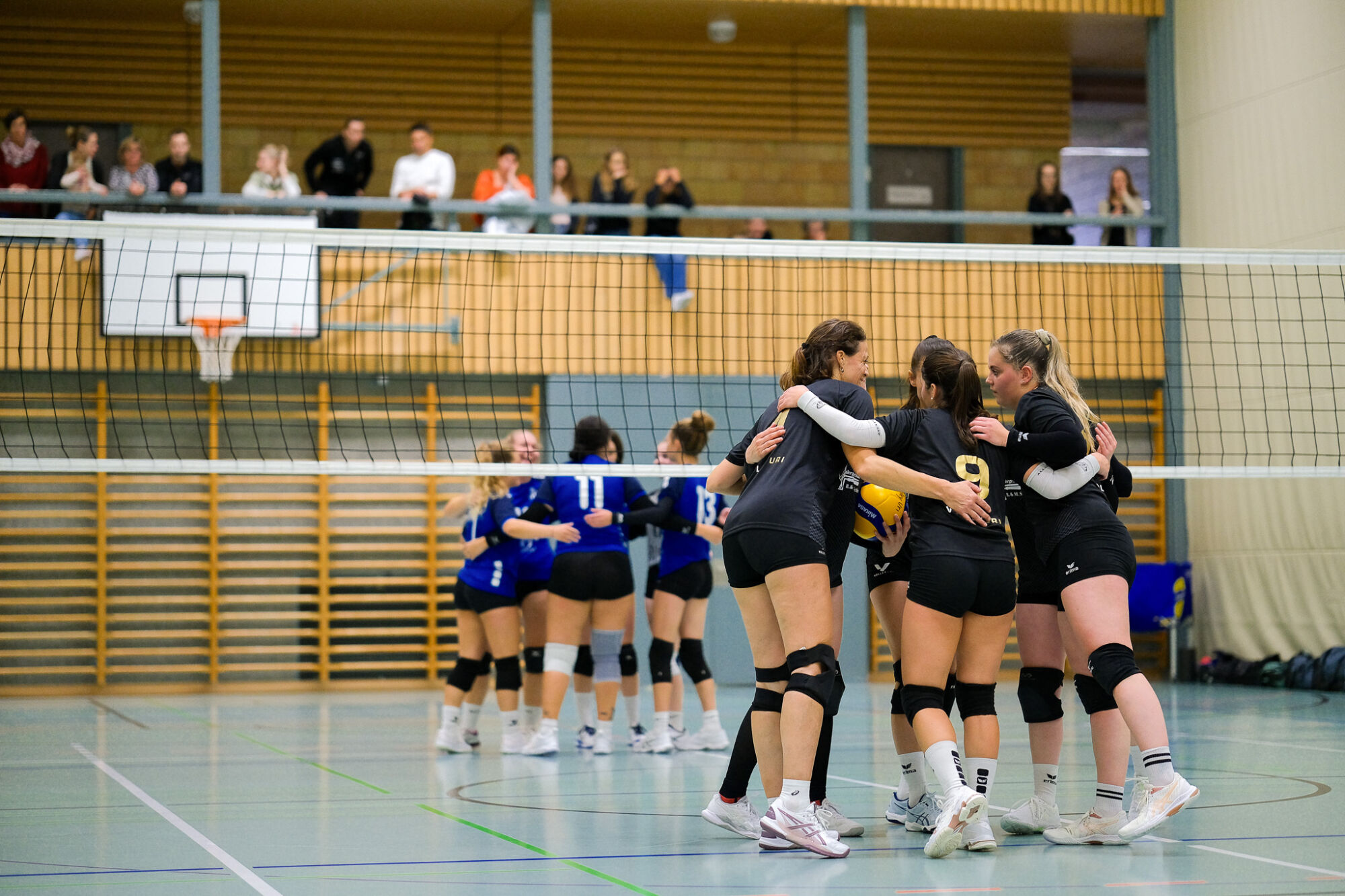 Home | Volley Uri